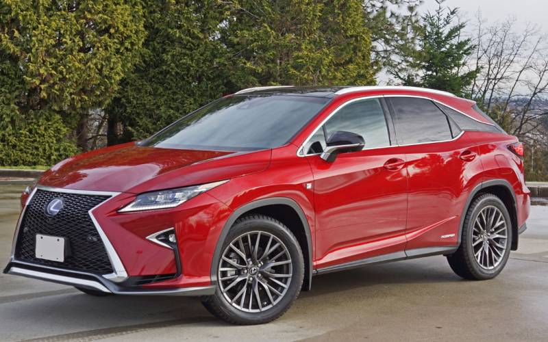 Comparison - Lexus RX 450h F SPORT 2018 - vs - Lexus RX 450h 2017 | SUV Drive